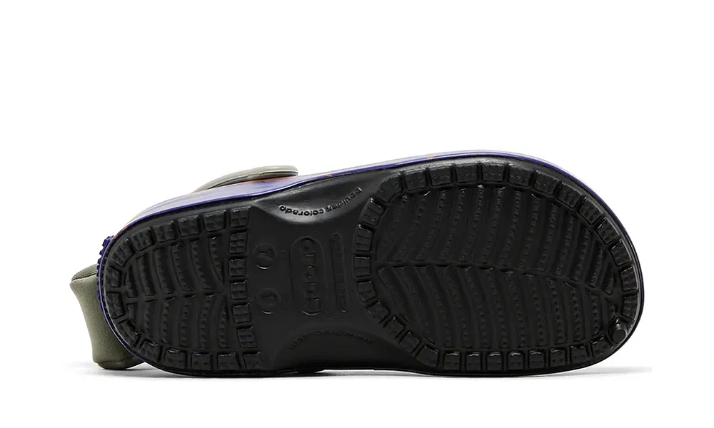 Crocs Fortnite X Classic Clog Battle Bus - Sample Store