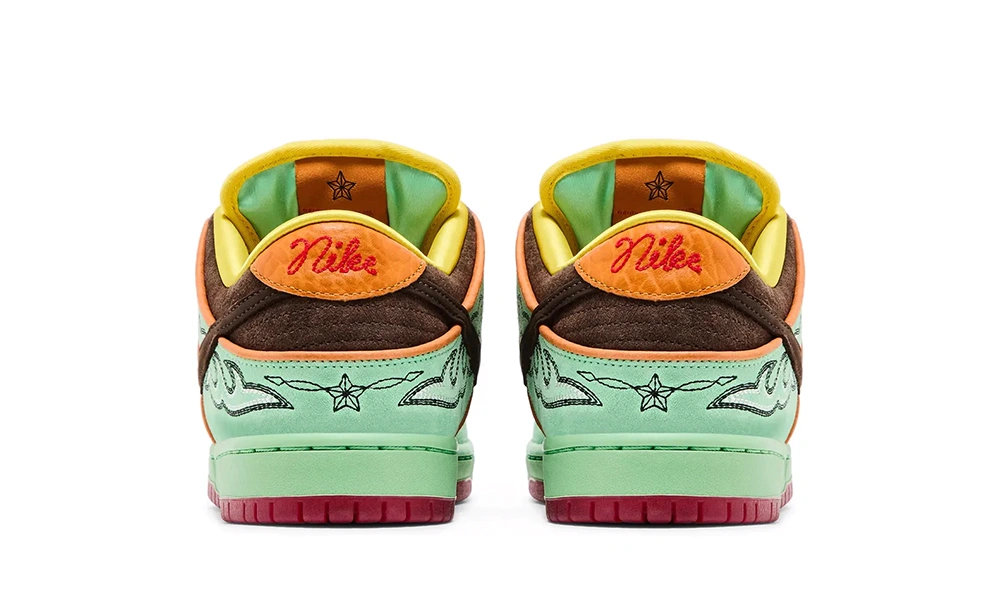 Nike SB Dunk Low Rodeo Tourmaline - Sample Store